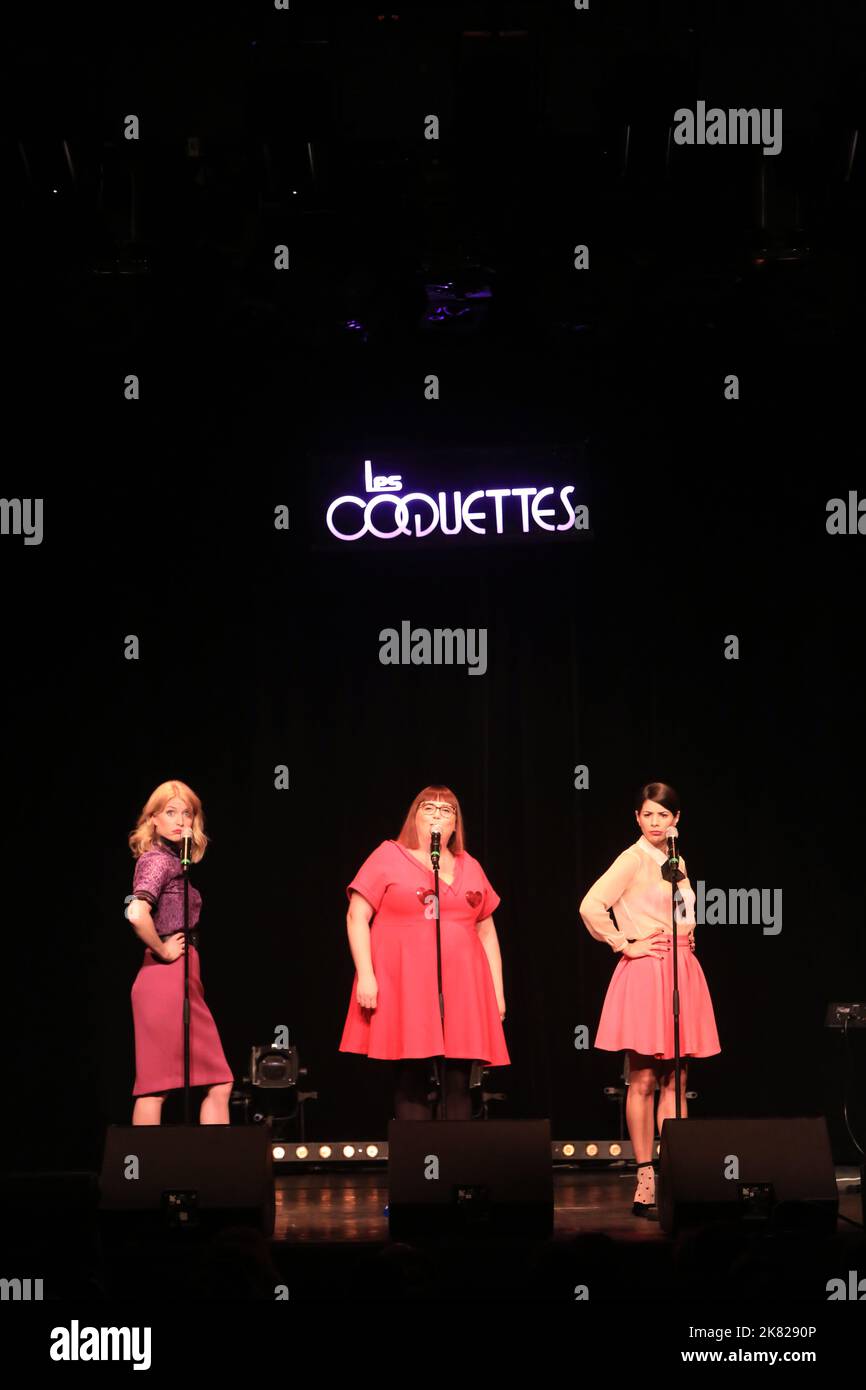 Humoriste francais immagini e fotografie stock ad alta risoluzione - Alamy