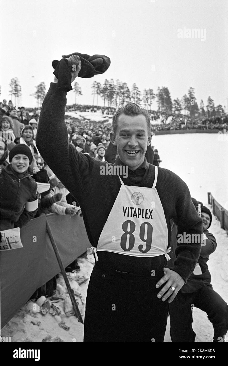 Ivar aaserud corrente ntb salto con gli sci immagini e fotografie stock ...