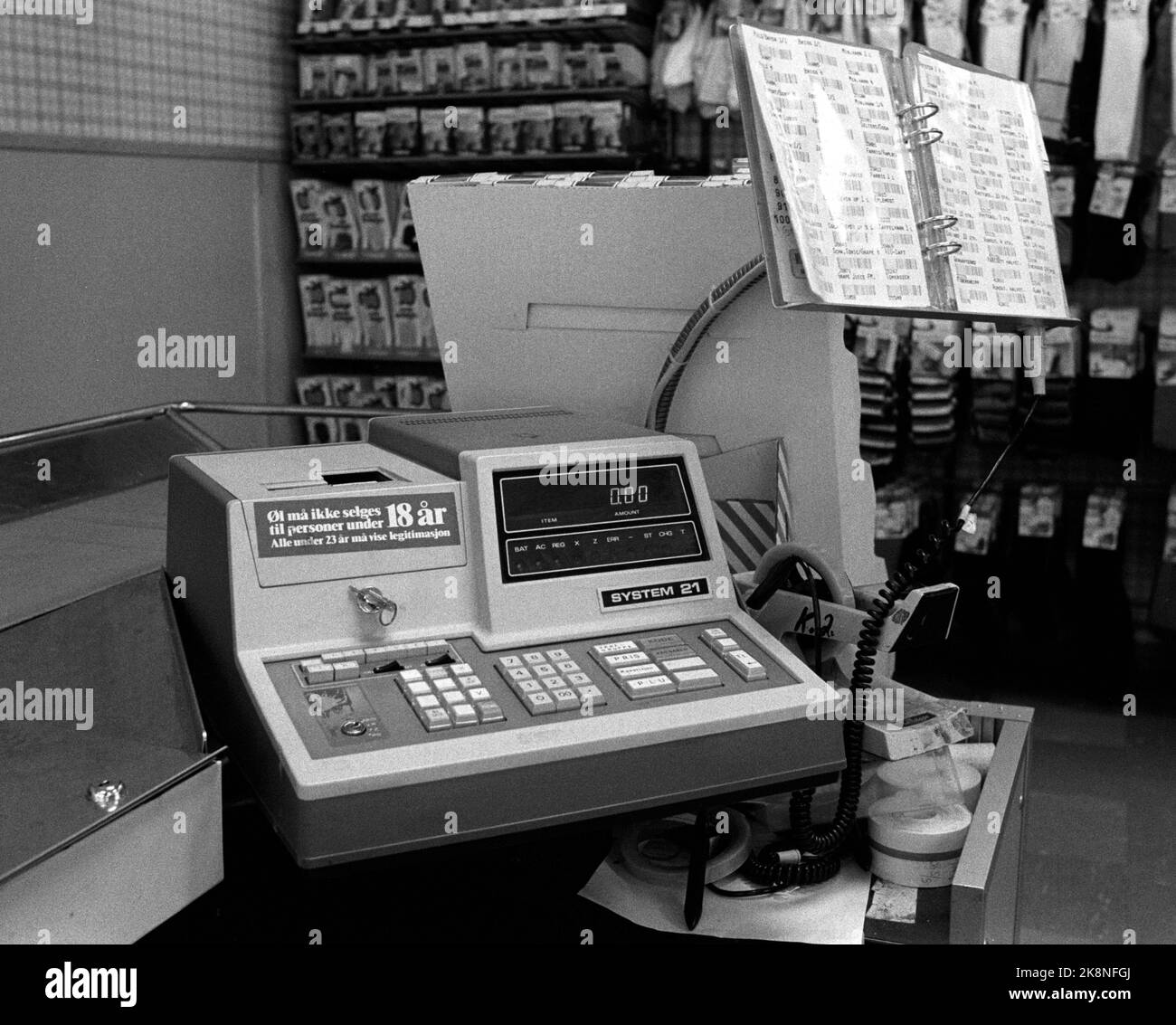 Tecnologia funzionante Foto e Immagini Stock in Bianco e Nero - Alamy