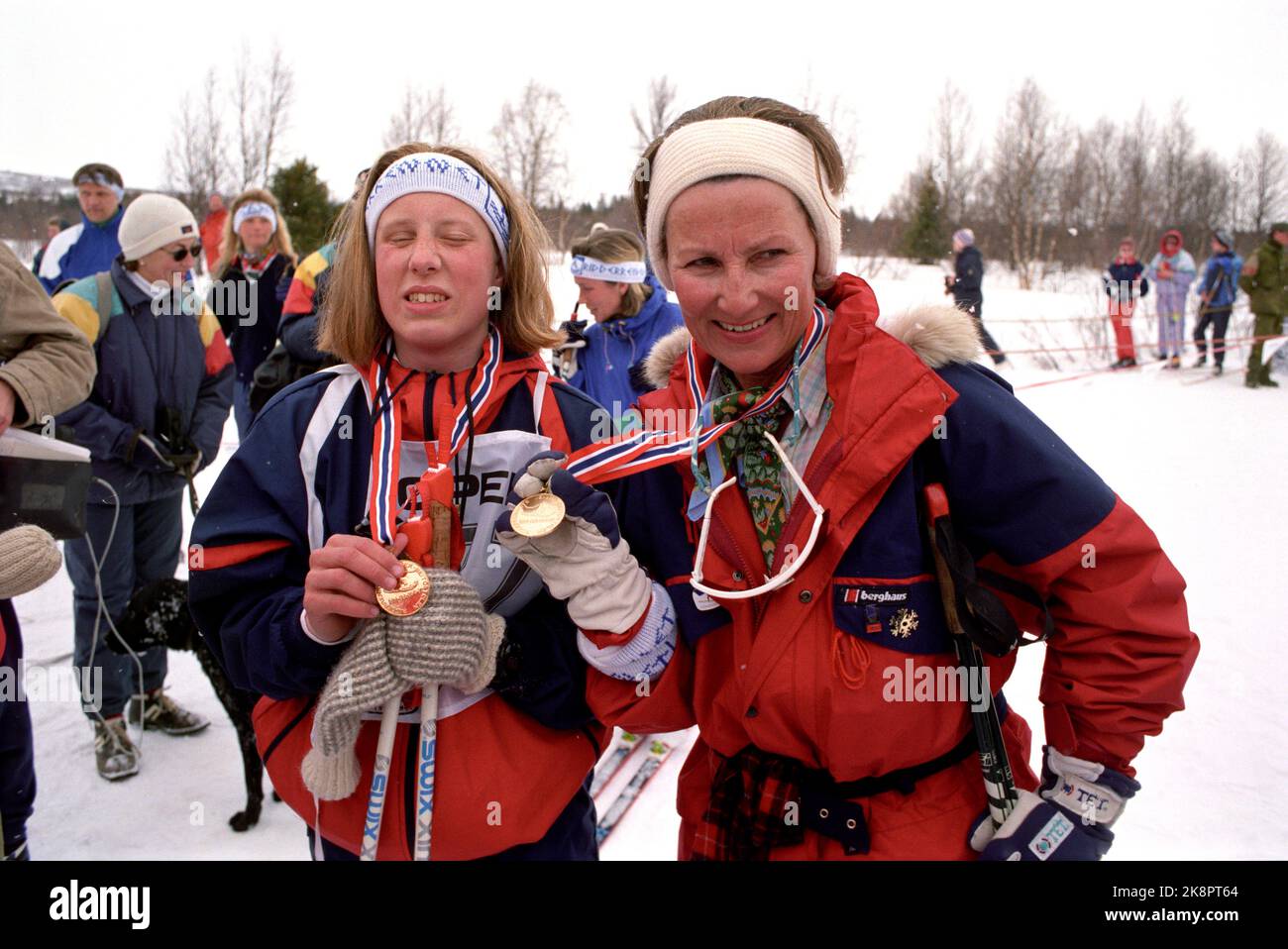 Beitostølen 19930327: La regina Sonja è un compagno nella corsa dei ...