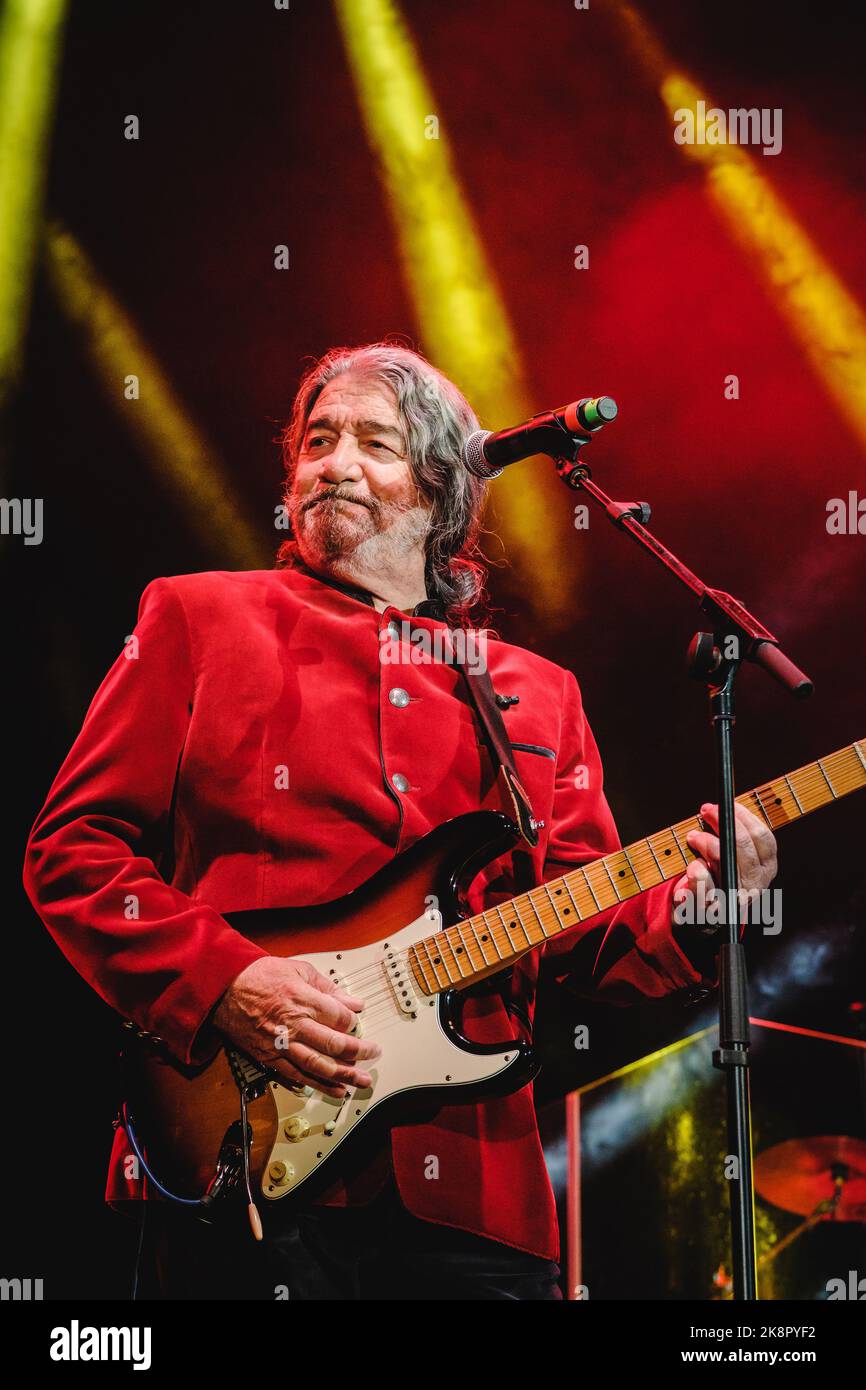 Cantante drupi immagini e fotografie stock ad alta risoluzione - Alamy