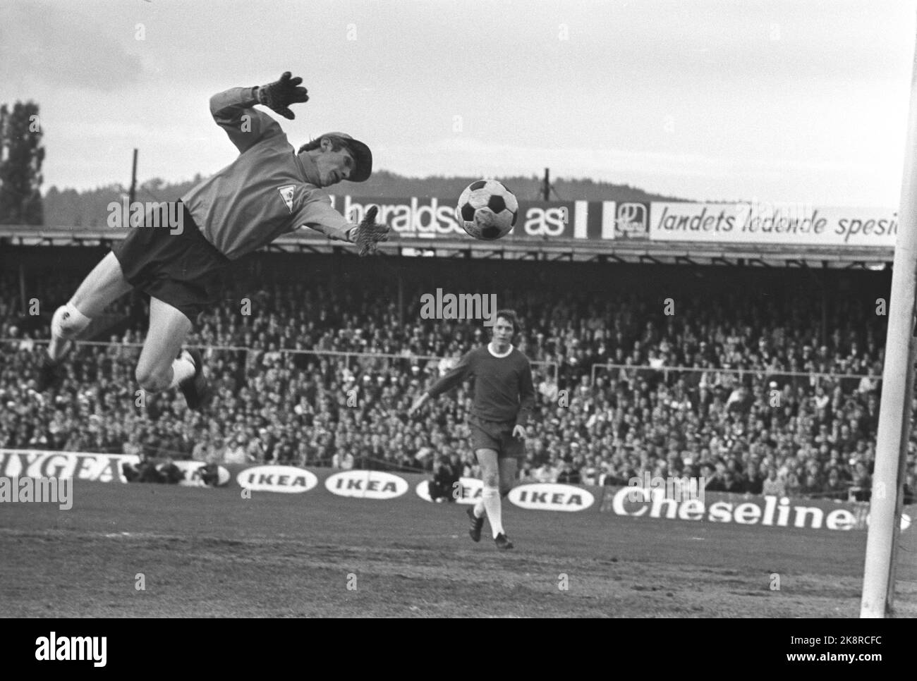 Oslo 19711024 calcio immagini e fotografie stock ad alta risoluzione ...