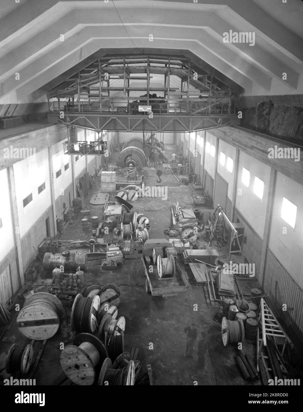 Sunndalsøra 19530912. Aura kraftstasjon skal levere Strøm til ...