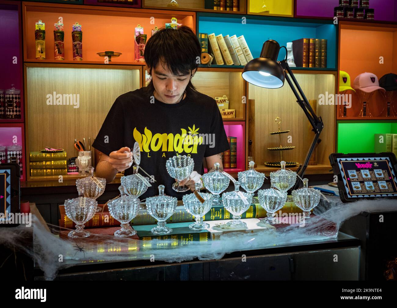 Consumo di droga in thailandia immagini e fotografie stock ad alta ...