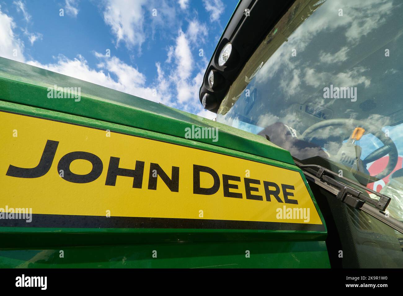 Trattore john deere 6r 230 immagini e fotografie stock ad alta risoluzione - Alamy