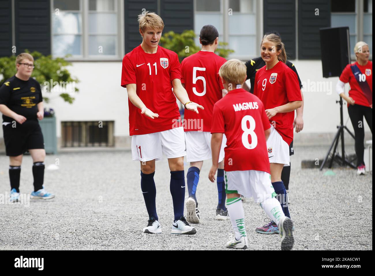 ASKER, Norvegia 20150615. Il principe Sverre Magnus, Ingvild Flugstad ...