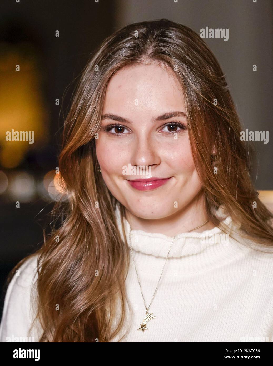 Alexandra Dove's Instagram, Twitter & Facebook on IDCrawl