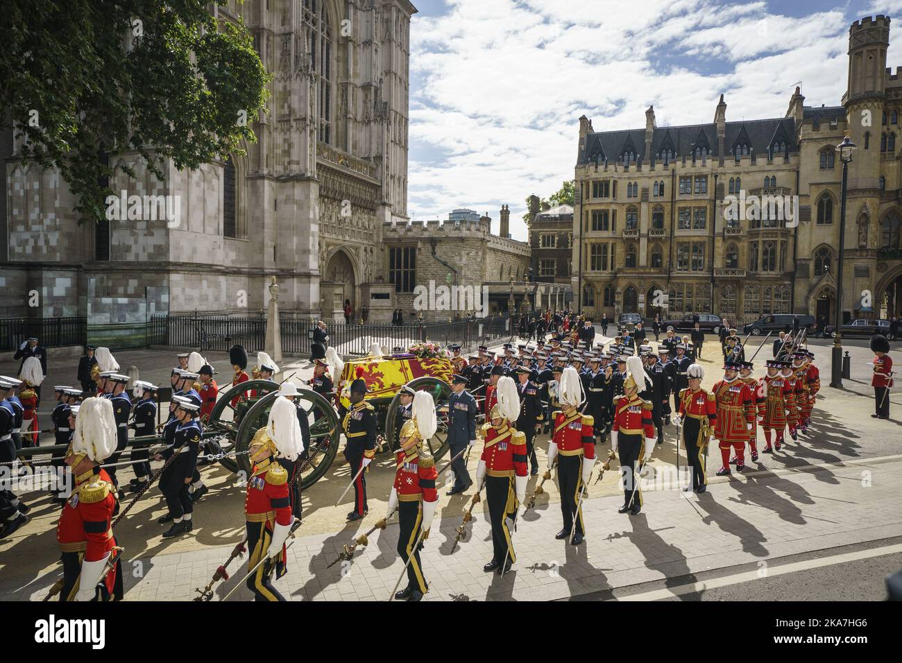 Londra, Regno Unito 20220919. La bara con la regina Elisabetta lascia Westminster Abbey dopo il ...