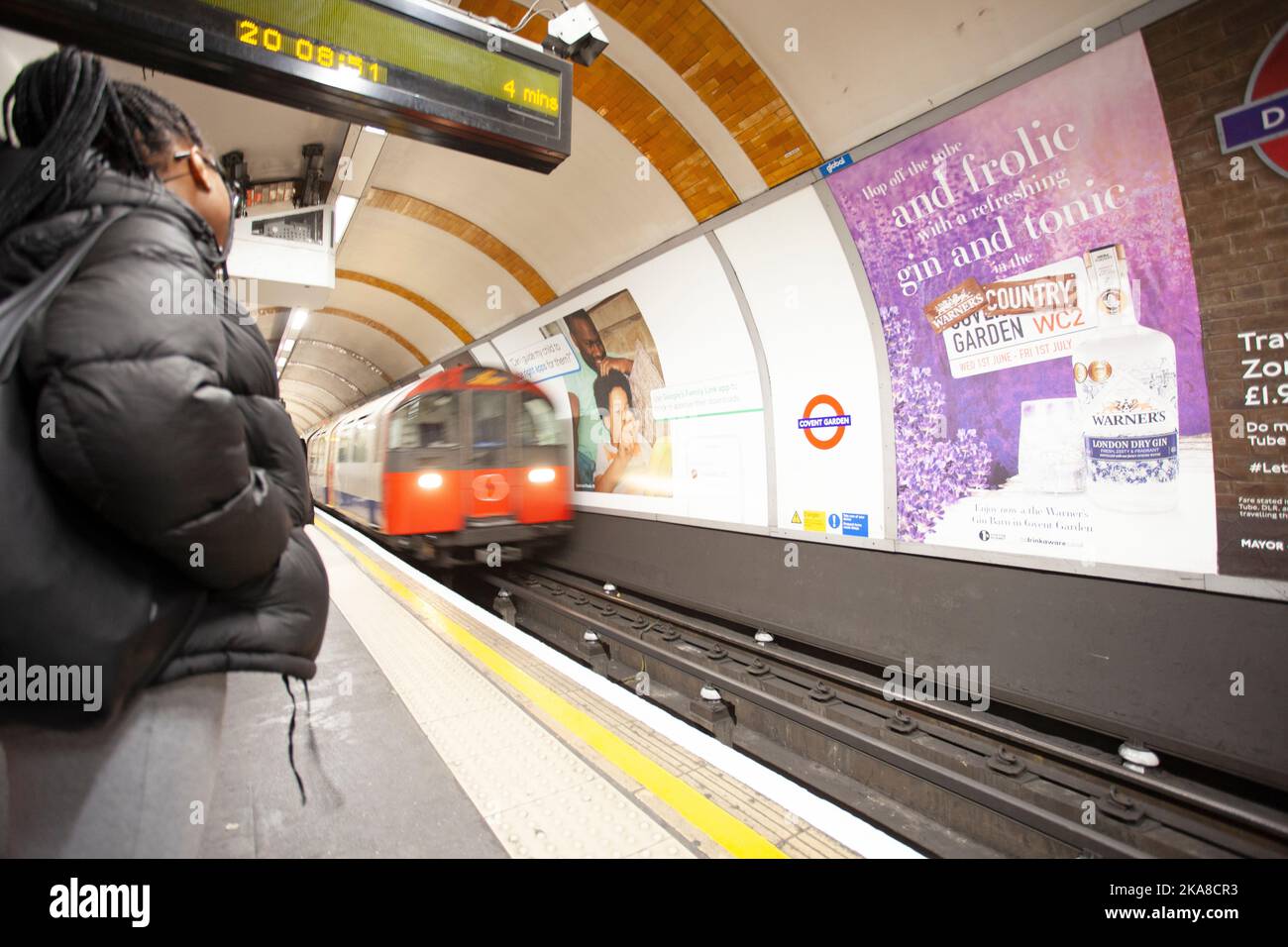 Metropolitana pubblica londra sotterranea immagini e fotografie stock ...