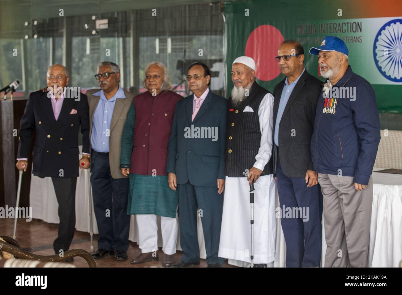 Sia i veterani di guerra del Bangladesh che quelli della 71Âindiana ...