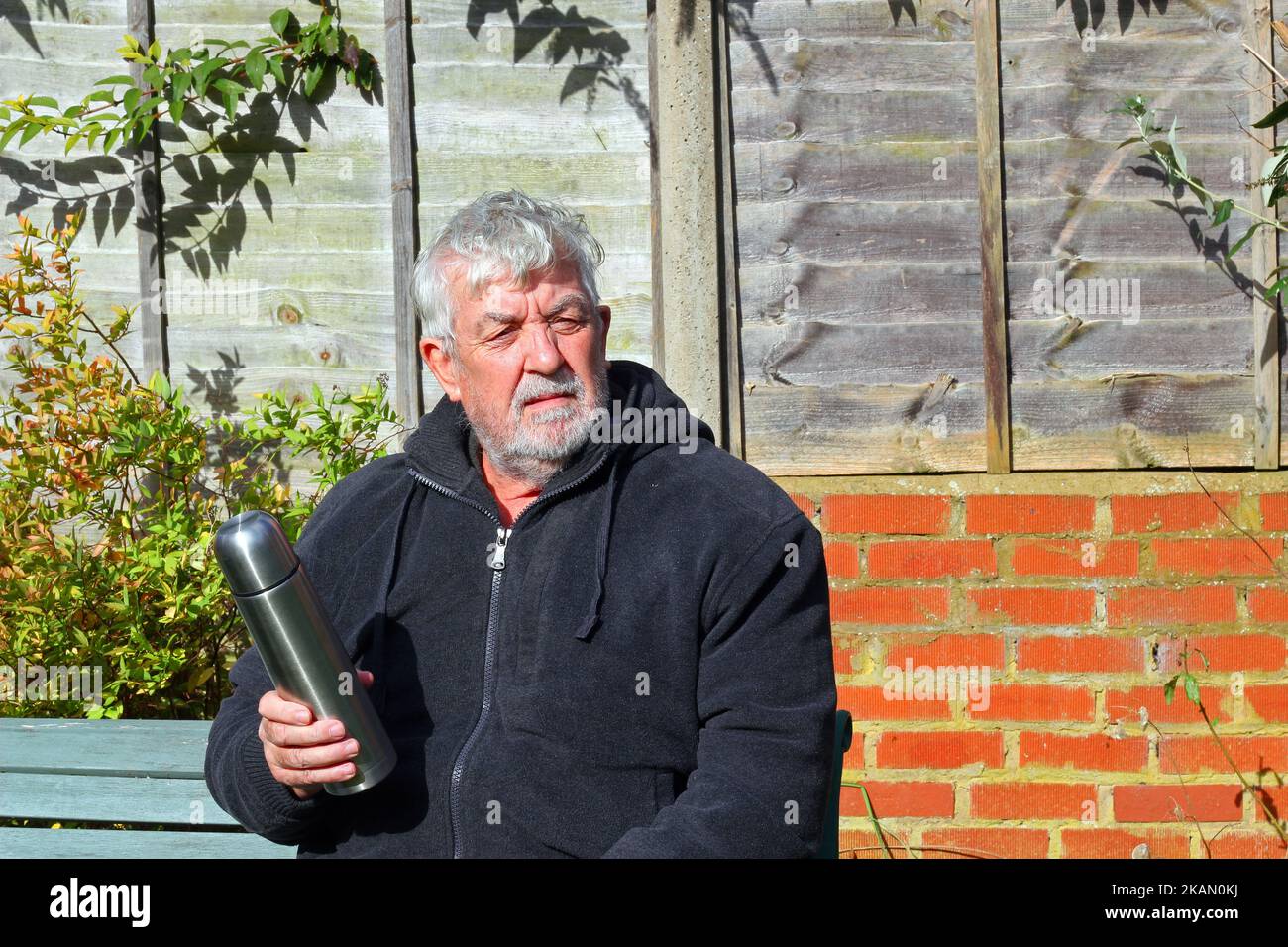 Raffreddore anziano immagini e fotografie stock ad alta risoluzione - Alamy