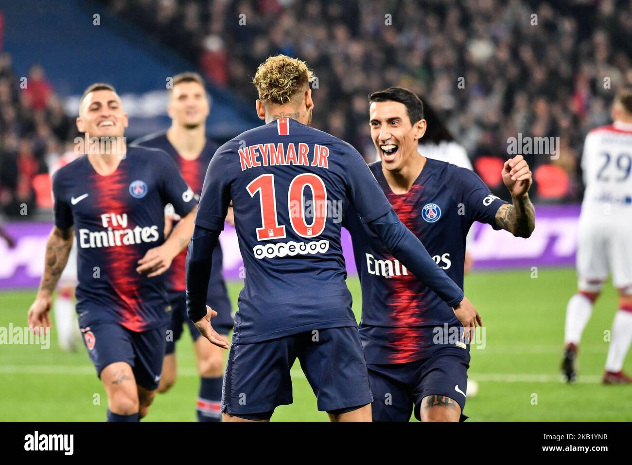 Neymar jr angelo di maria immagini e fotografie stock ad alta ...