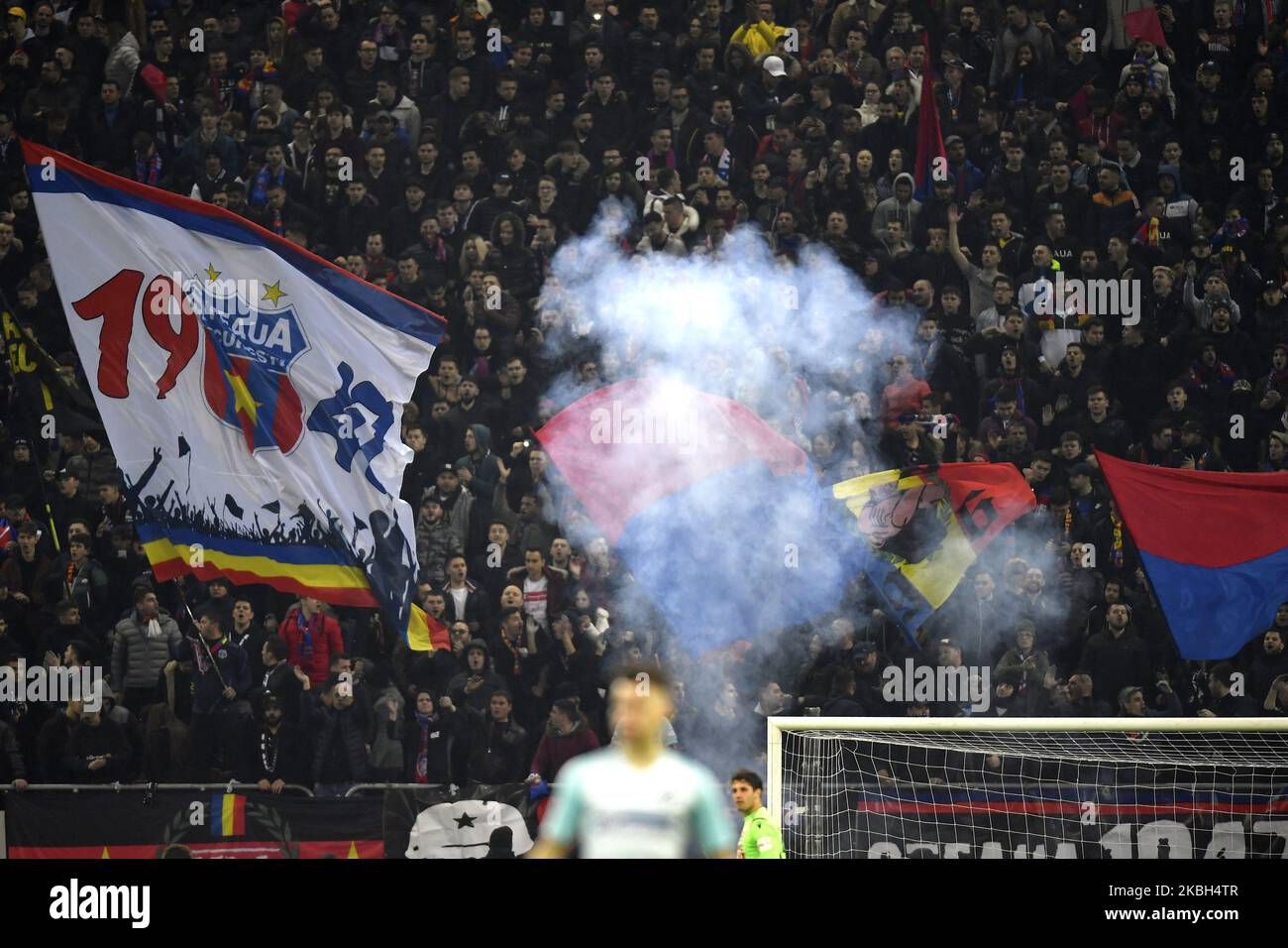 Iulian cristea di fcsb immagini e fotografie stock ad alta risoluzione ...