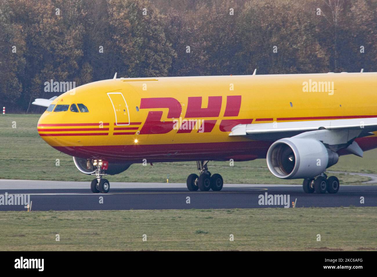 Airbus A300 DHL - EAT Leipzig cargo aereo come visto tassare, in ...