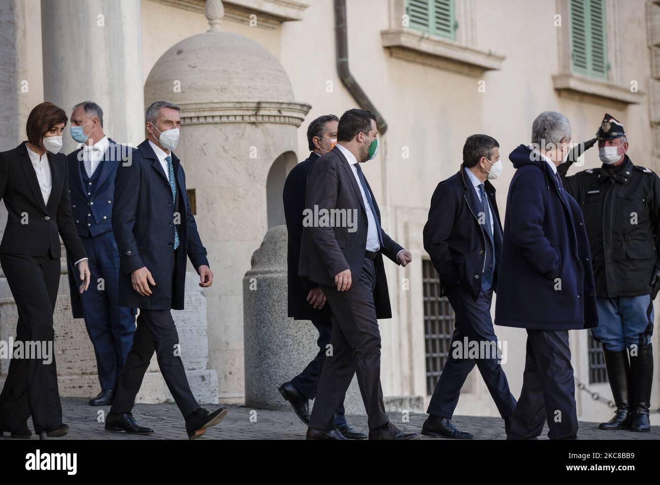 Membri dei partiti di centro destra Anna Maria Bernini (L), Antonio De ...