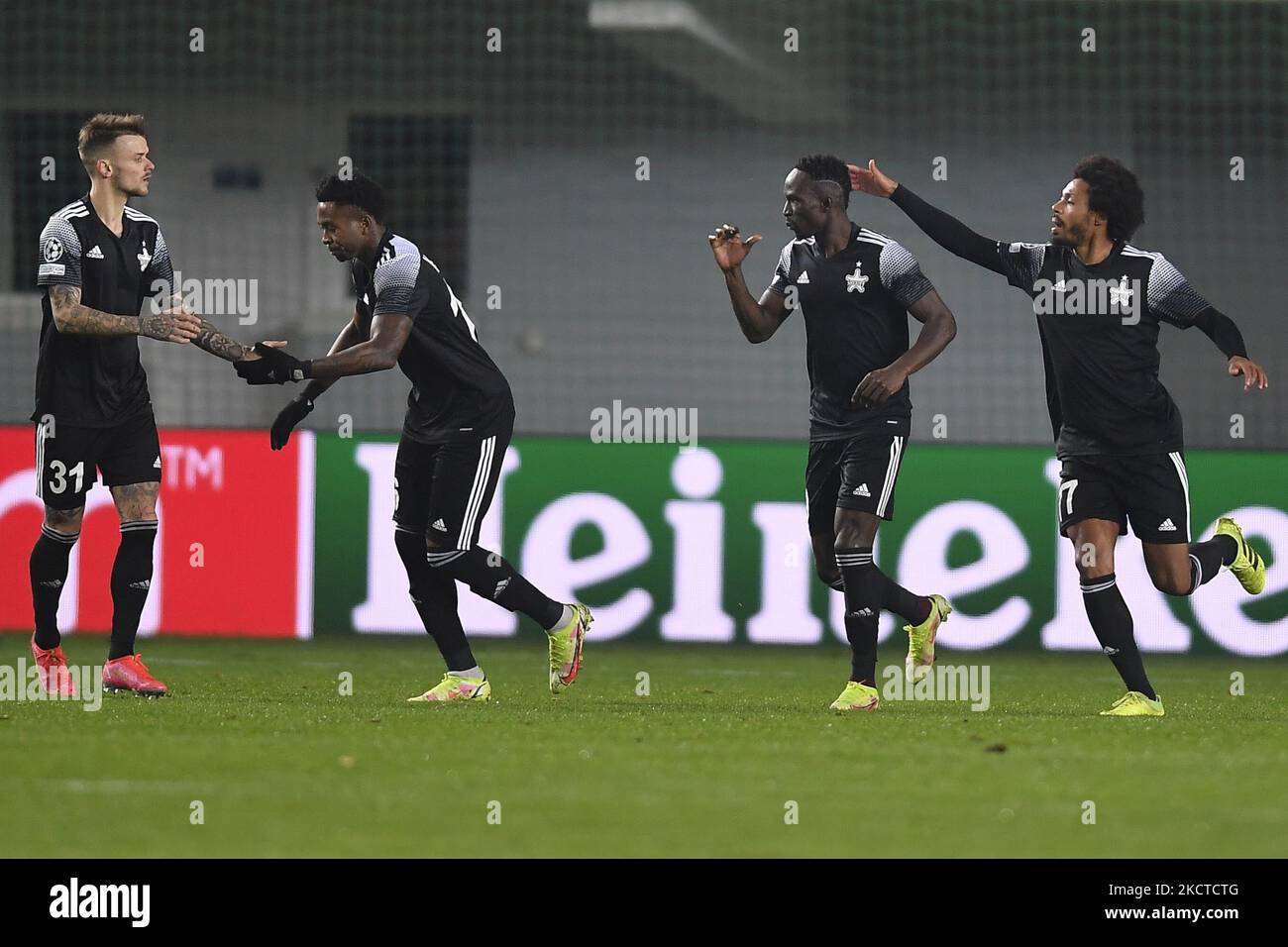Adama traore in azione 2021 immagini e fotografie stock ad alta ...