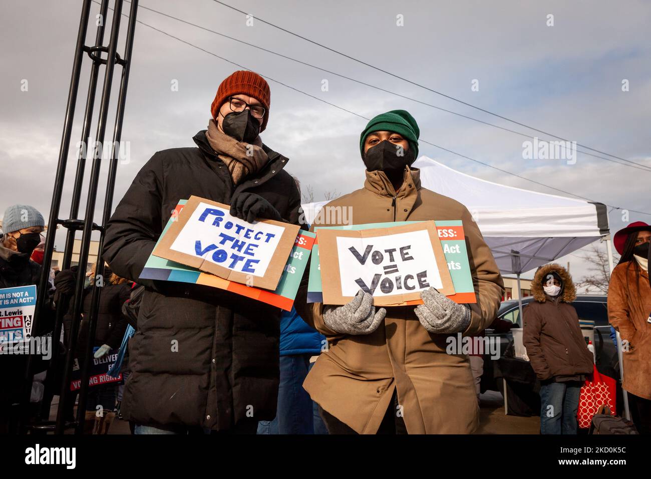 Jackson Booth (a sinistra) e Mark Covington Jr. Partecipano alla Peace ...