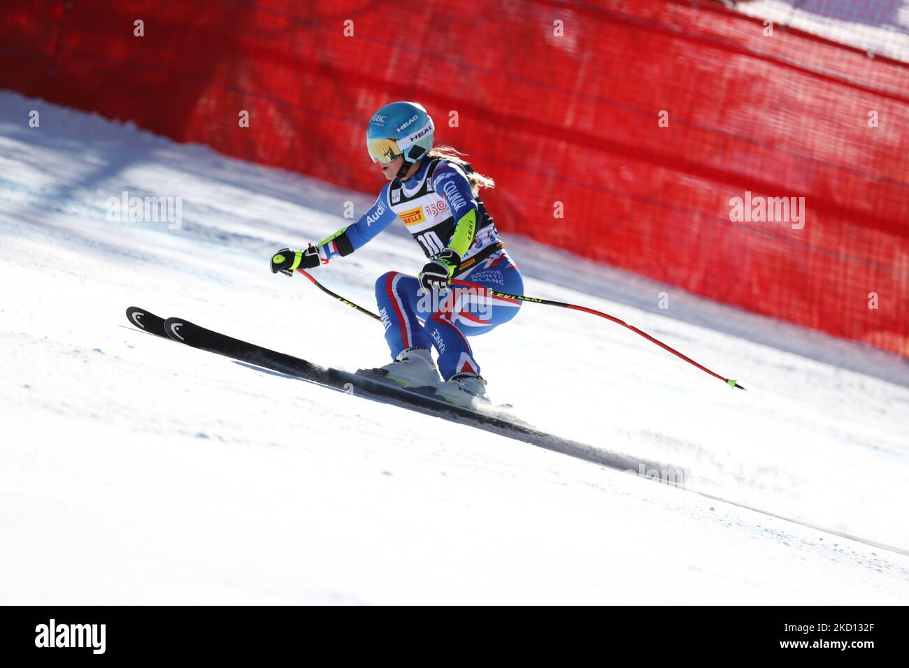 Laura Gauche (fra) durante la gara di sci alpino 2022 FIS Ski World Cup ...