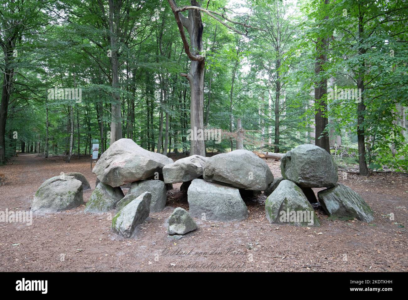 Dolmen d7 immagini e fotografie stock ad alta risoluzione - Alamy