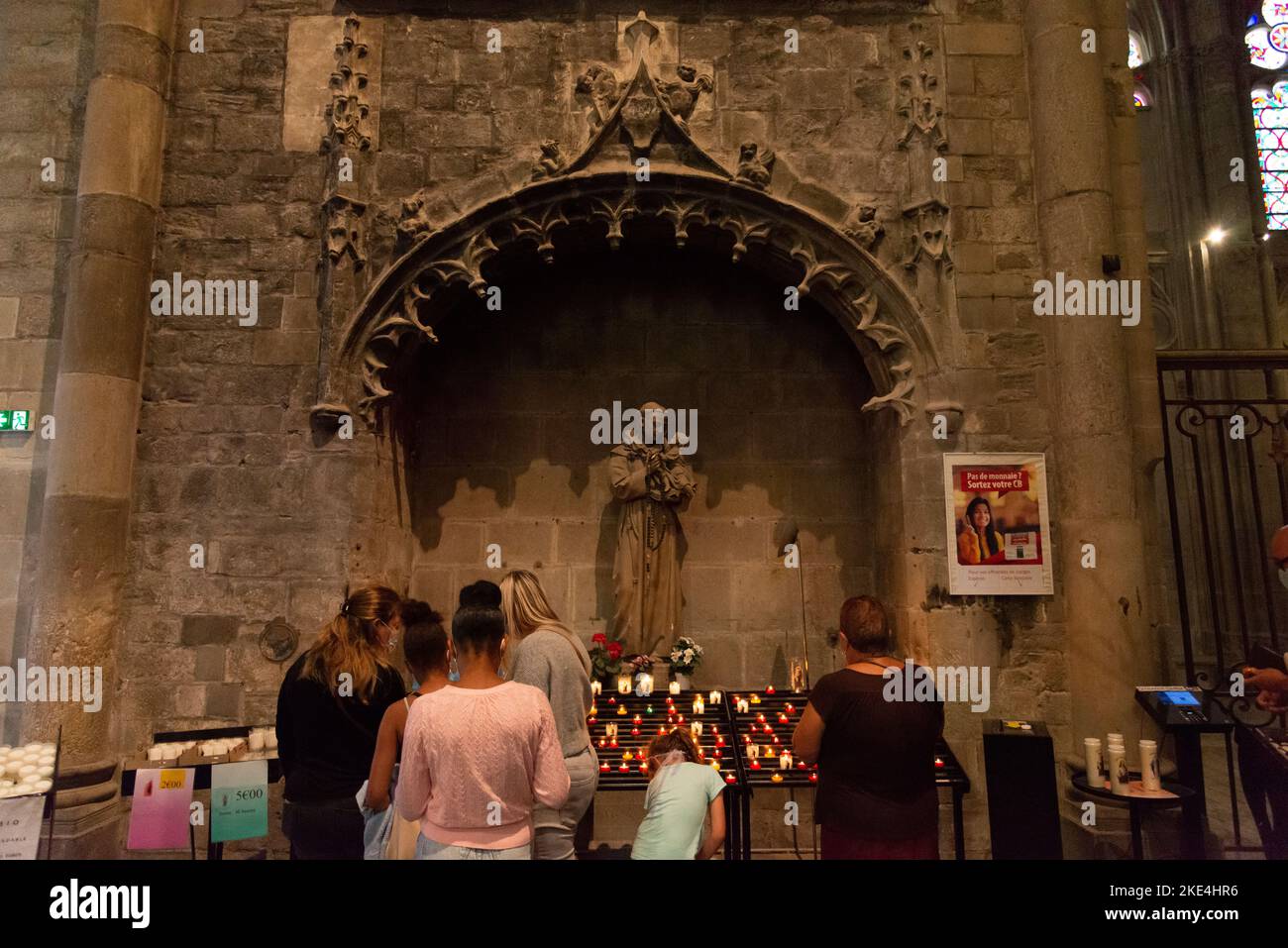 Basilica dei Santi Nazario e Celso. Tradizione architettonica gotico ...