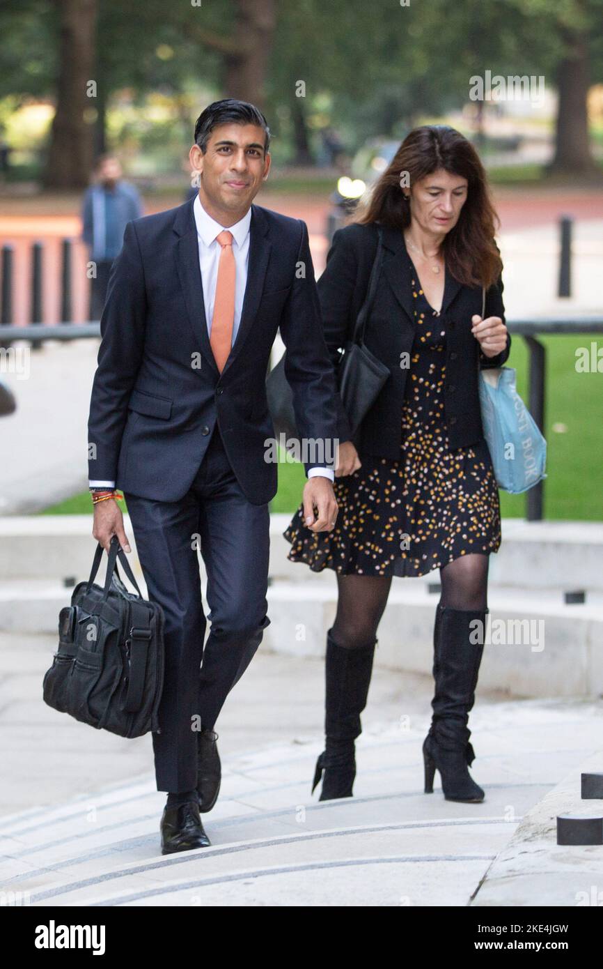 Lisa Lovering Consulente Speciale e Capo delle operazioni al primo ...