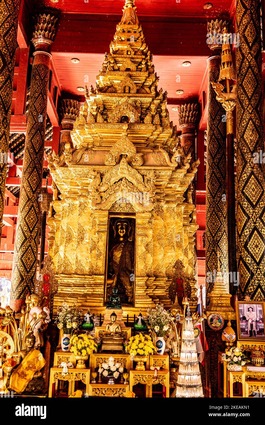 Templo del Buda Esmeralda (Wat Phra Kaew): el templo budista más famoso ... Templo del Buda Esmeralda (Wat Phra Kaew): el templo budista más famoso ...