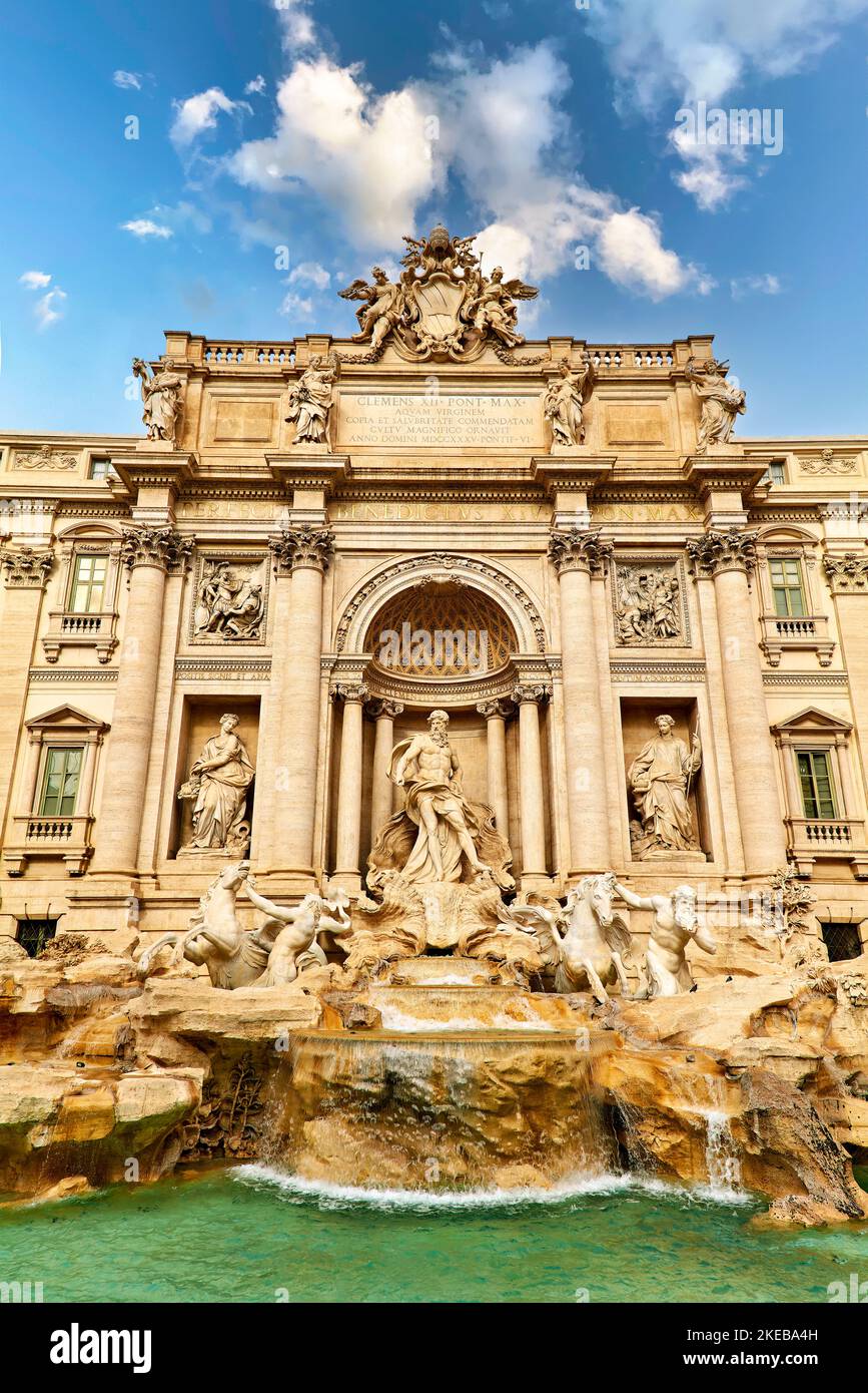 Fontana romana antica immagini e fotografie stock ad alta risoluzione ...