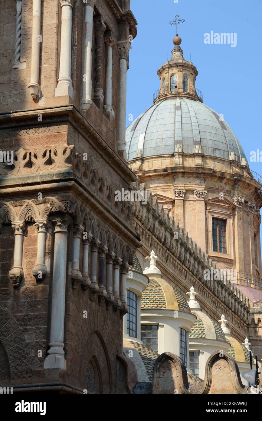 Monumenti palermo immagini e fotografie stock ad alta risoluzione - Alamy