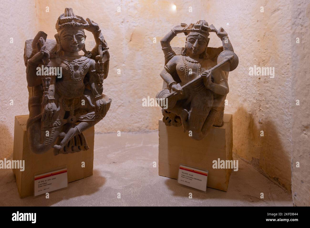 Raja rani mahal immagini e fotografie stock ad alta risoluzione - Alamy