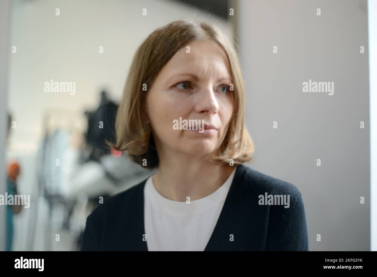 KIEV, UCRAINA - 18 NOVEMBRE 2022 - la stilista Ucraina Alona Pikul ...