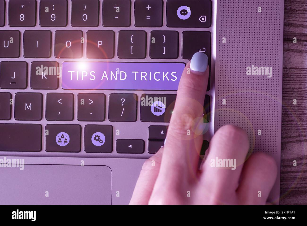 Segnali che mostrano i suggerimenti e i trucchi. Internet Concept ...