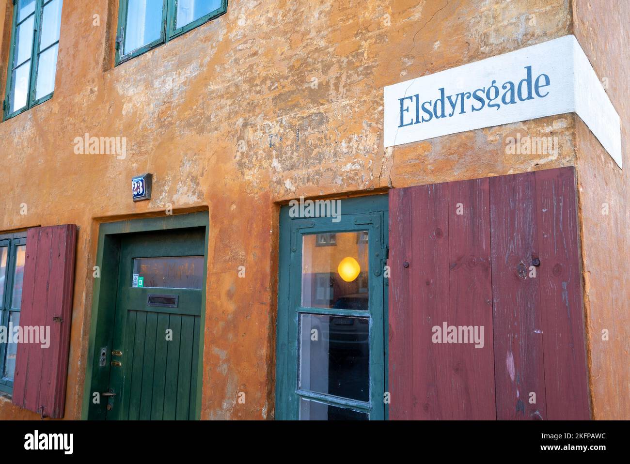 Former naval barracks immagini e fotografie stock ad alta risoluzione - Alamy