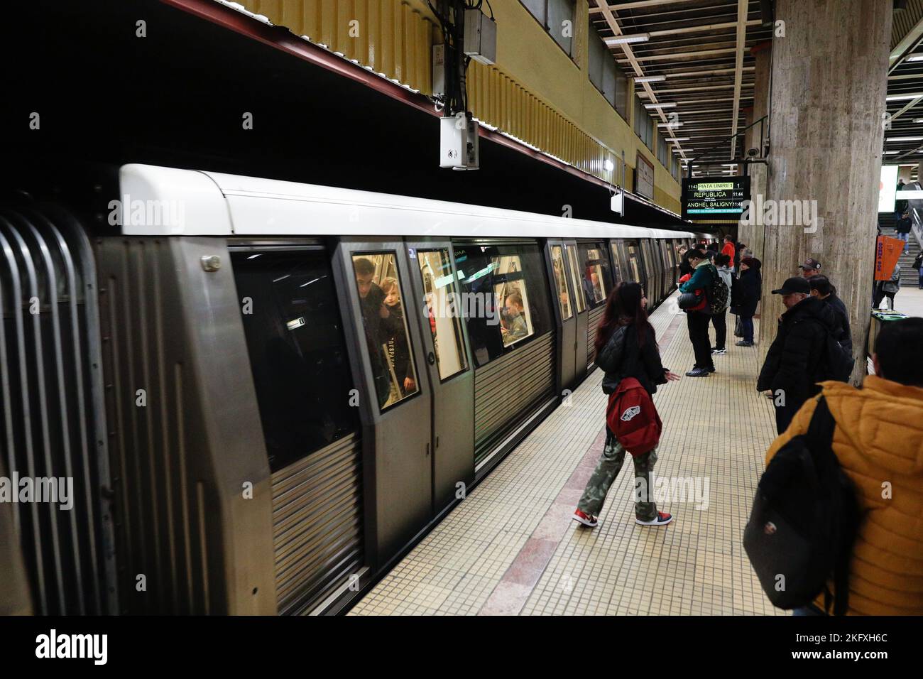 Bucarest metro immagini e fotografie stock ad alta risoluzione - Alamy