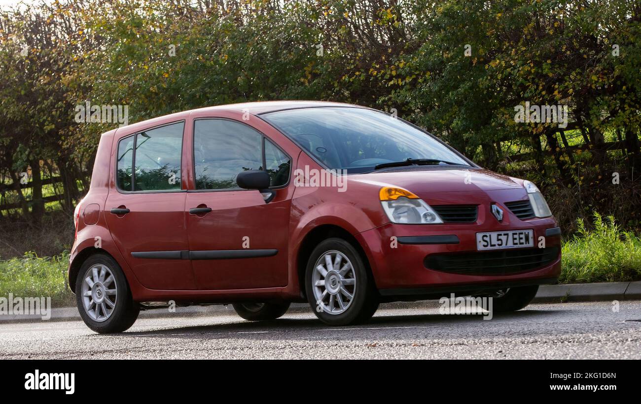 Road transport renault immagini e fotografie stock ad alta risoluzione - Alamy