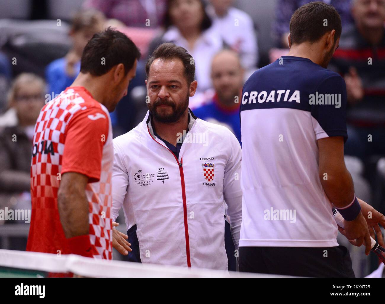 Allenatore di osijek immagini e fotografie stock ad alta risoluzione ...
