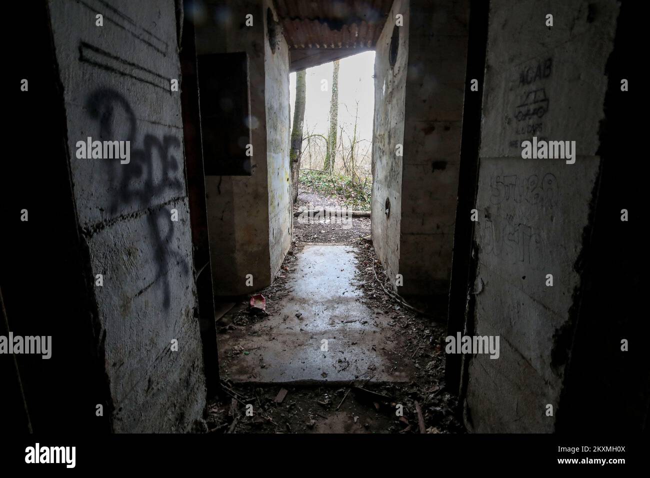 Foto scattata il 25 gennaio 2021 mostra uno dei più grandi bunker ...
