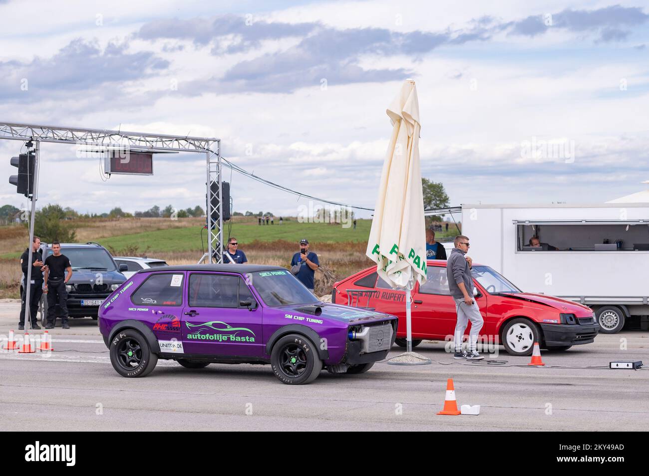 Ex aeroporto militare di zeljava immagini e fotografie stock ad alta ...