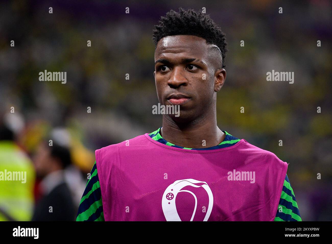 LUSAIL CITY, QATAR - 2 DICEMBRE: Vinicius Junior del Brasile prima del ... LUSAIL CITY, QATAR - 2 DICEMBRE: Vinicius Junior del Brasile prima del ...