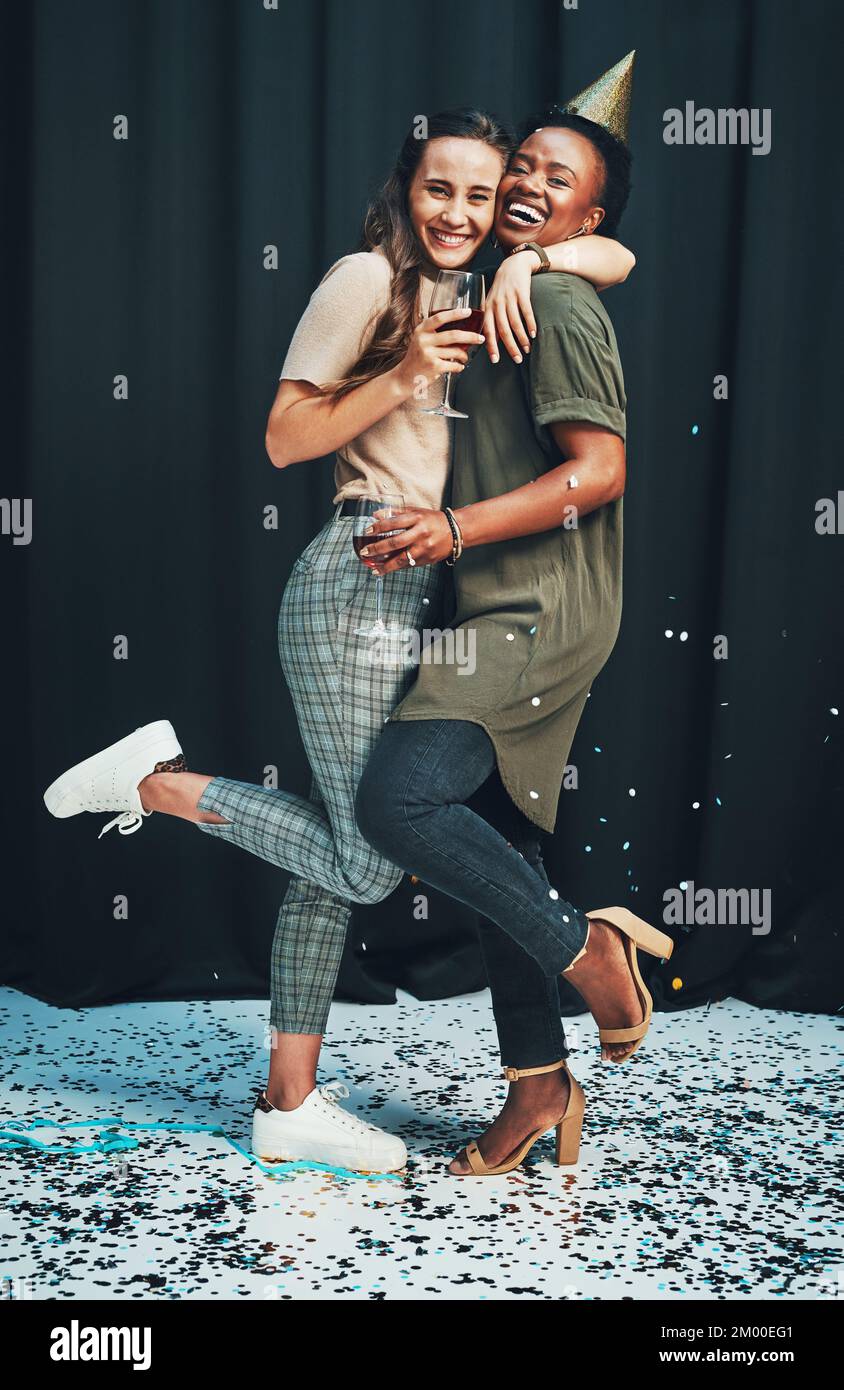 Abbraccio di capodanno immagini e fotografie stock ad alta risoluzione ...