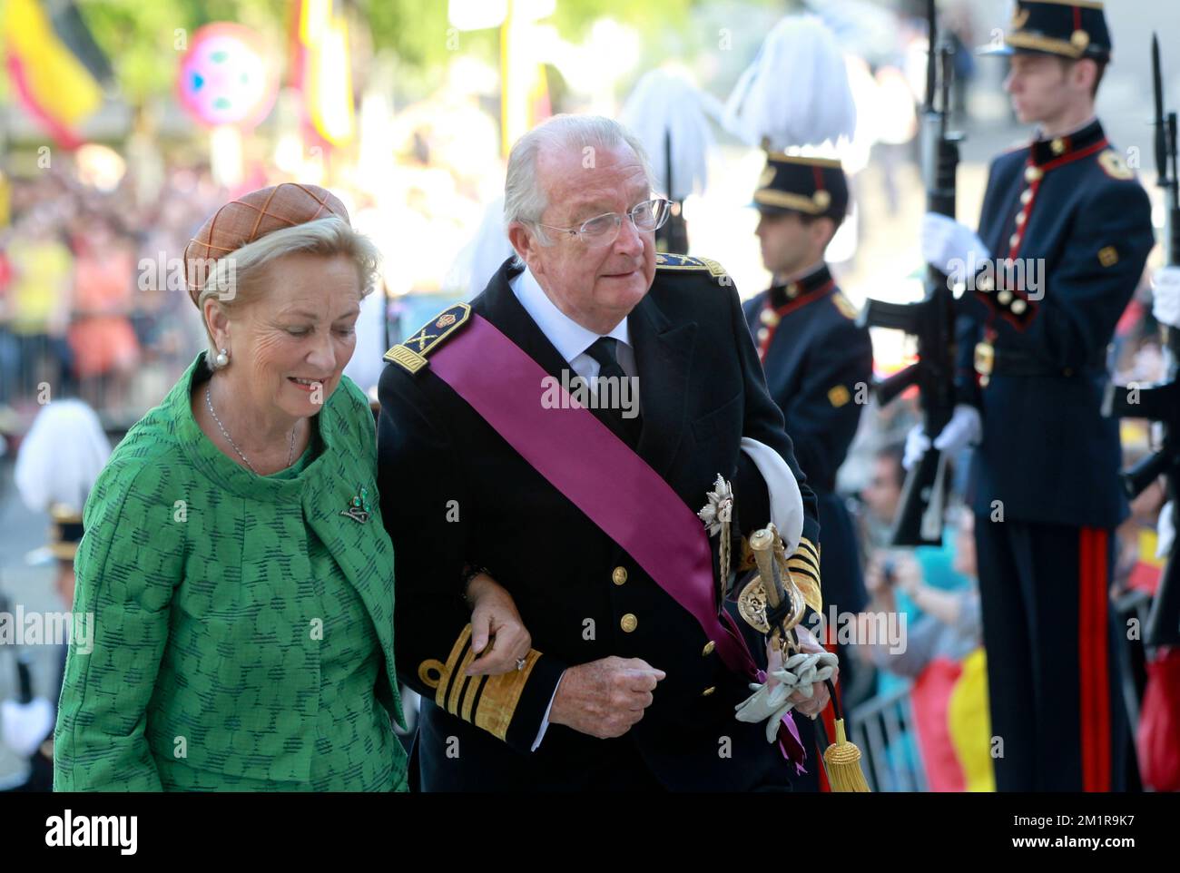 La regina Paola del Belgio e il re Alberto II del Belgio arrivano per ...
