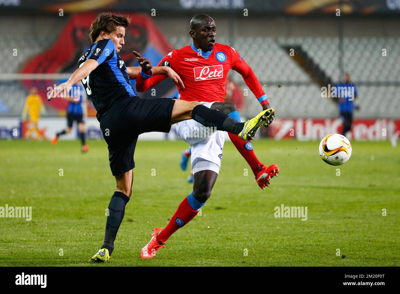 20151126 - BRUGGE, BELGIO: Jelle Vossen del Club e Kalidou Koulibaly di ...