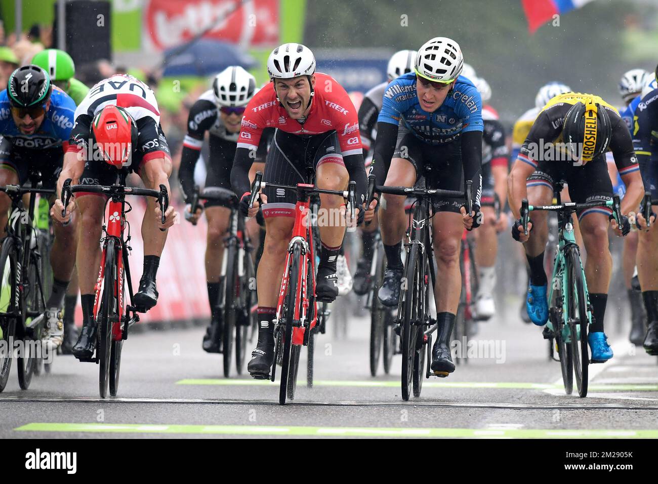 Lo sloveno Marko Kump degli Emirati Arabi Uniti Abu Dhabi, il belga ...