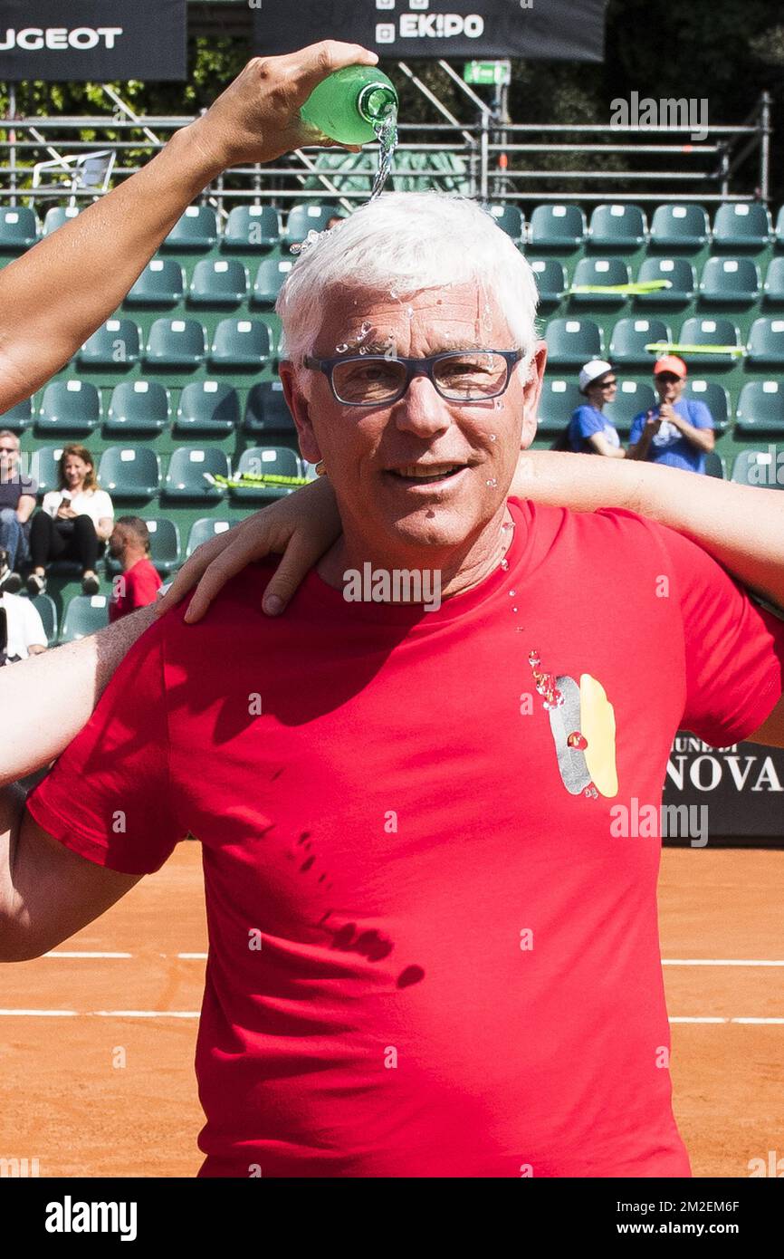 Il capitano belga Ivo Van Aken festeggia dopo aver vinto una doppia ...