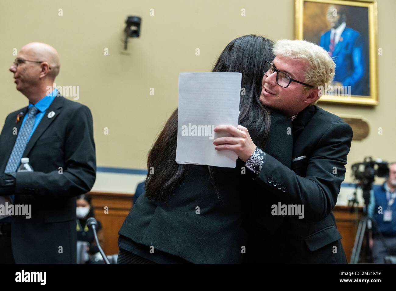 STATI UNITI - DICEMBRE 14: Michael Anderson, sopravvissuto al Club Q ...