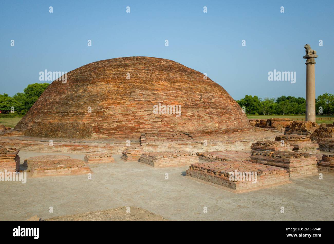 Ashokan stupa immagini e fotografie stock ad alta risoluzione - Alamy