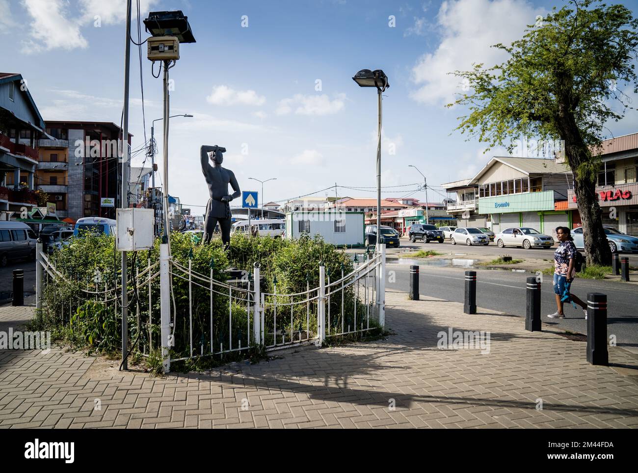 Esterno dell'edificio piazza kwaku immagini e fotografie stock ad alta risoluzione - Alamy