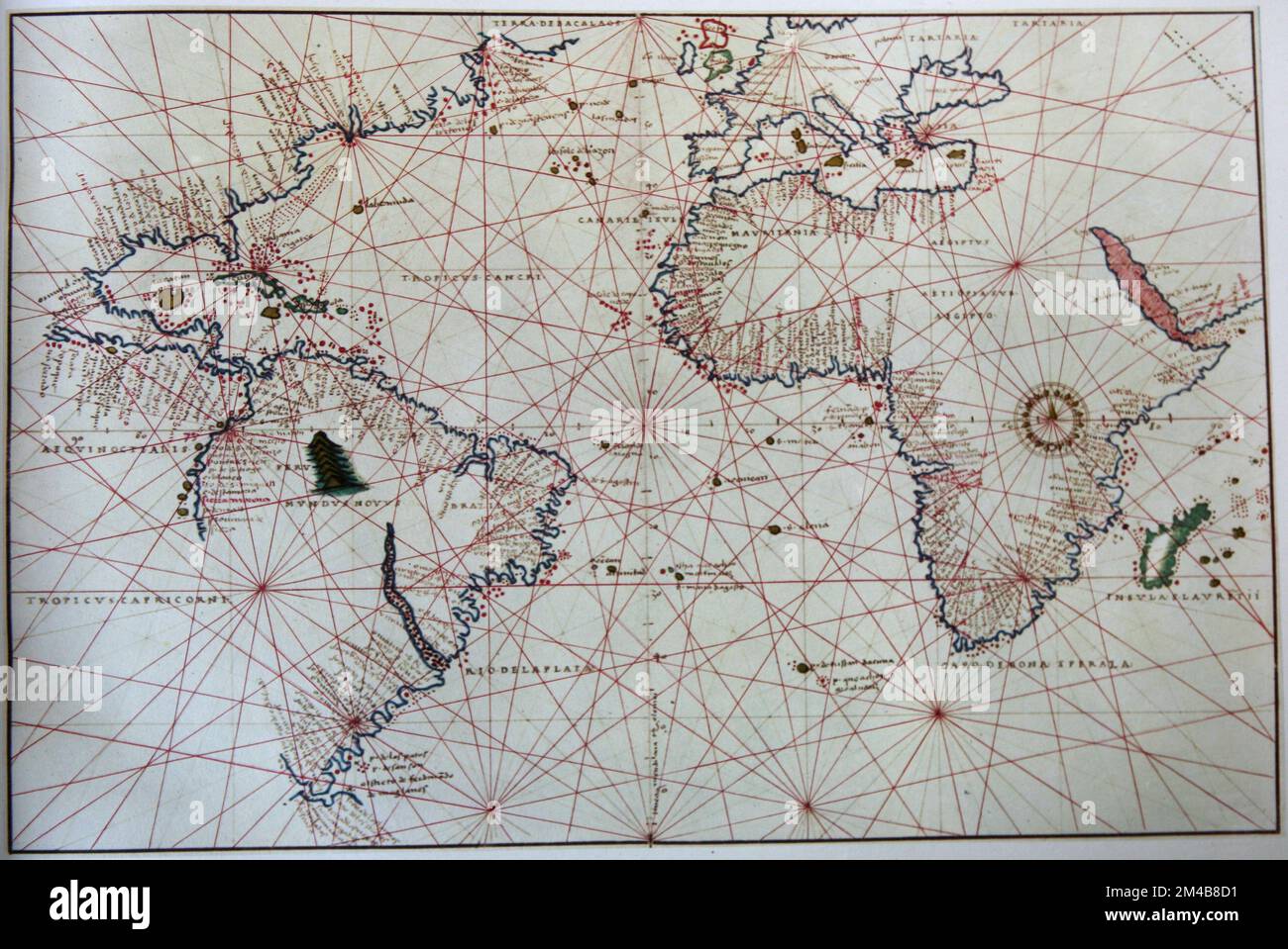 Mappa planisfero immagini e fotografie stock ad alta risoluzione - Alamy