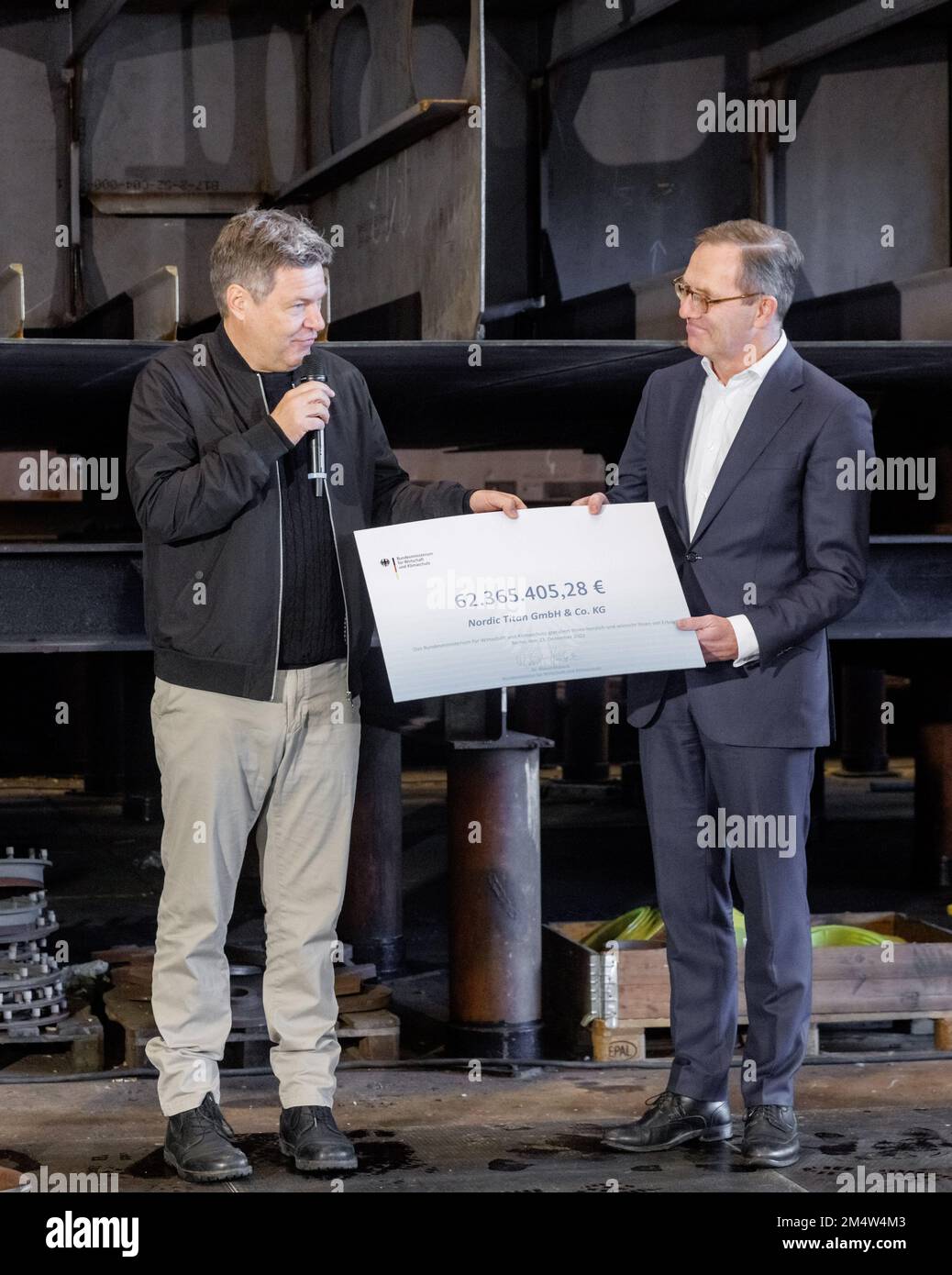 23 dicembre 2022, Schleswig-Holstein, Flensburg: Robert Habeck (Greens ...