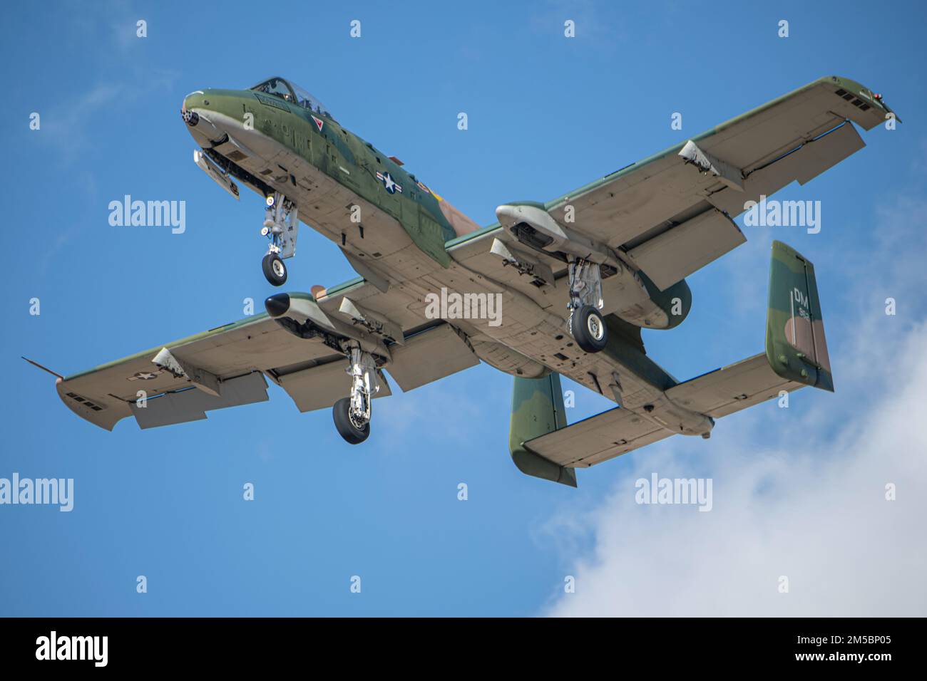 NEGLI STATI UNITI Air Force A-10 Thunderbolt II vola sulla base dell ...