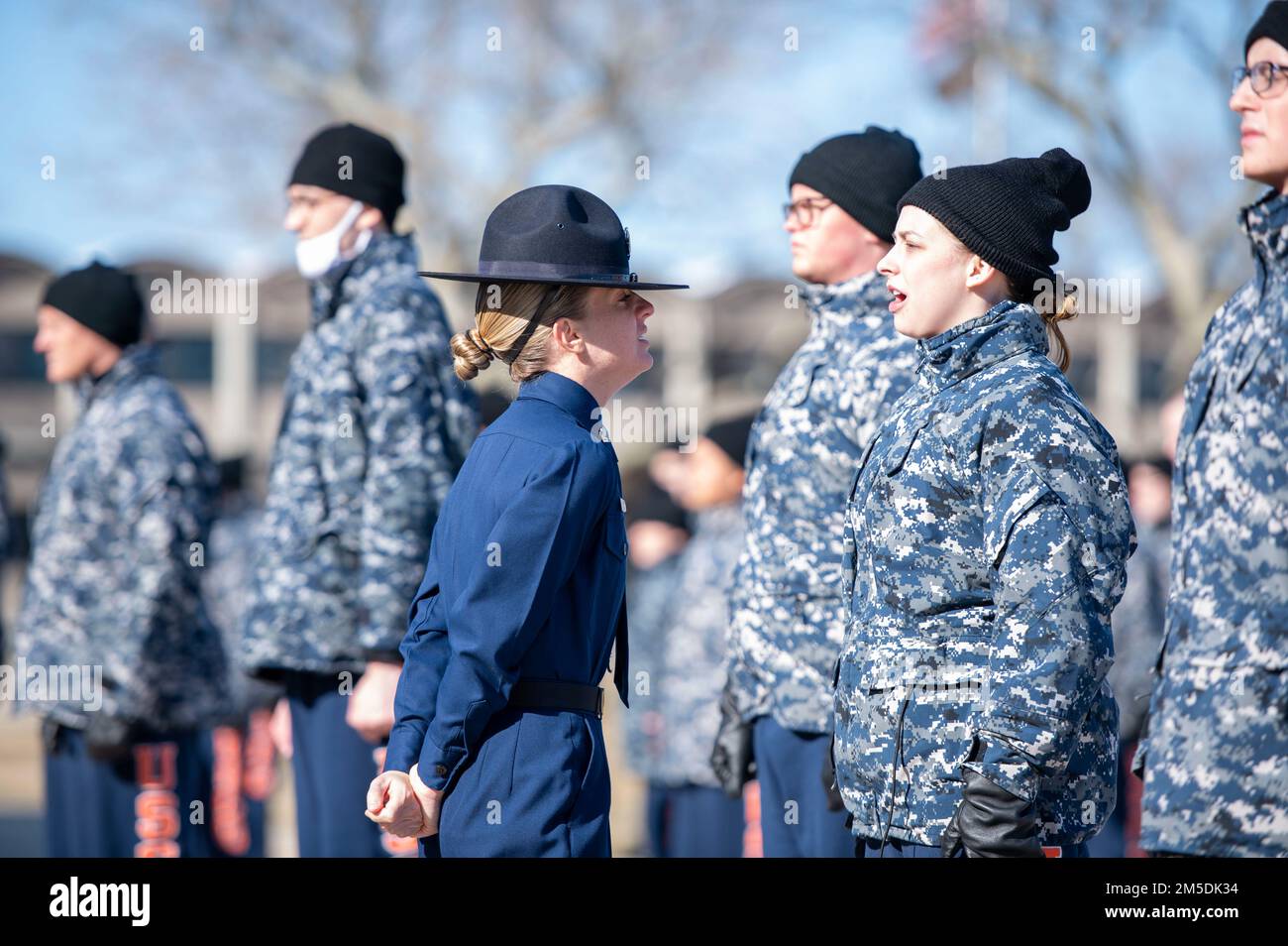 Donne della guardia costiera nella storia immagini e fotografie stock ...